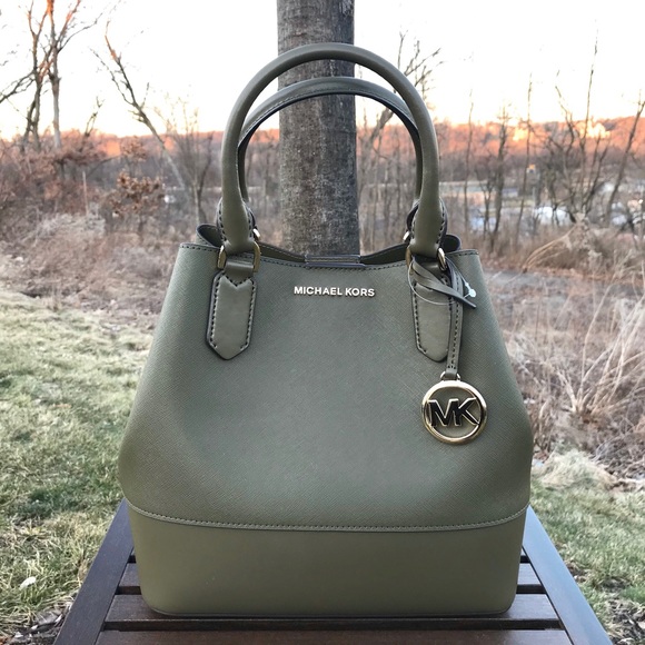 Michael Kors | Bags | Michael Kors Trista Duffle Large Grab Tote | Poshmark